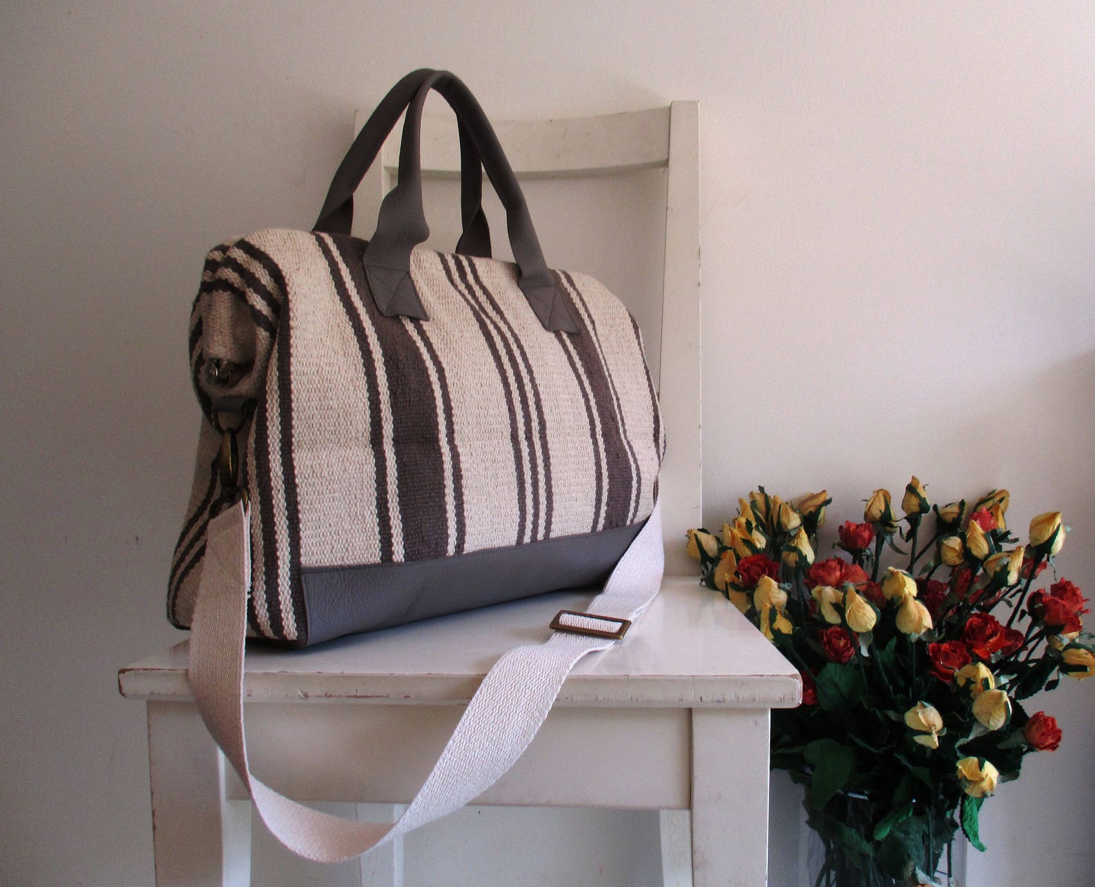 XL Grain Sack Grey Stripes Doctor Handbag / Messenger | Etsy