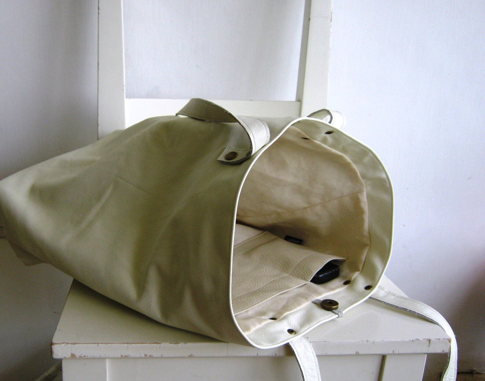 Cream / Egg Shell Leather Tote Shoulder Bag - Etsy