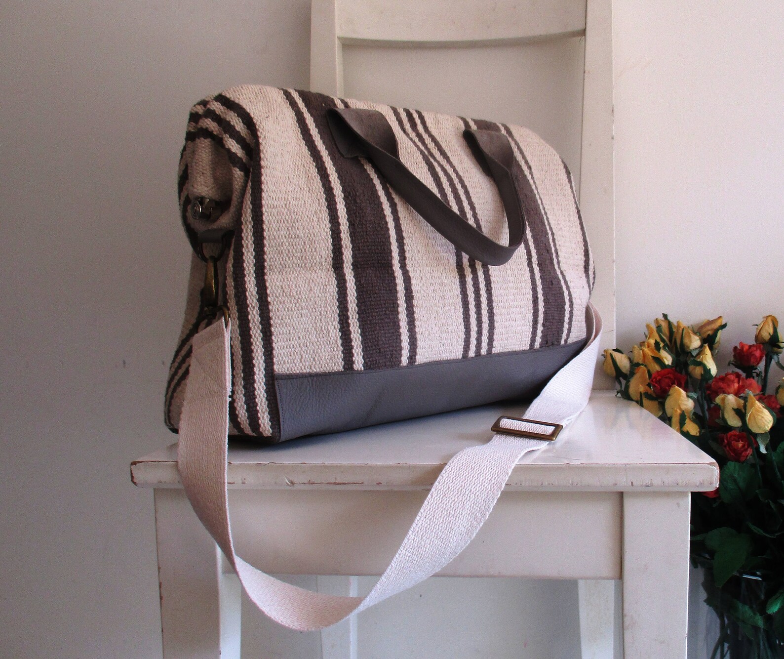 XL Grain Sack Grey Stripes Doctor Handbag / Messenger | Etsy