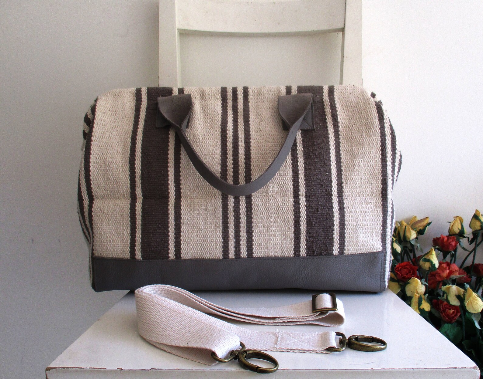 XL Grain Sack Grey Stripes Doctor Handbag / Messenger | Etsy