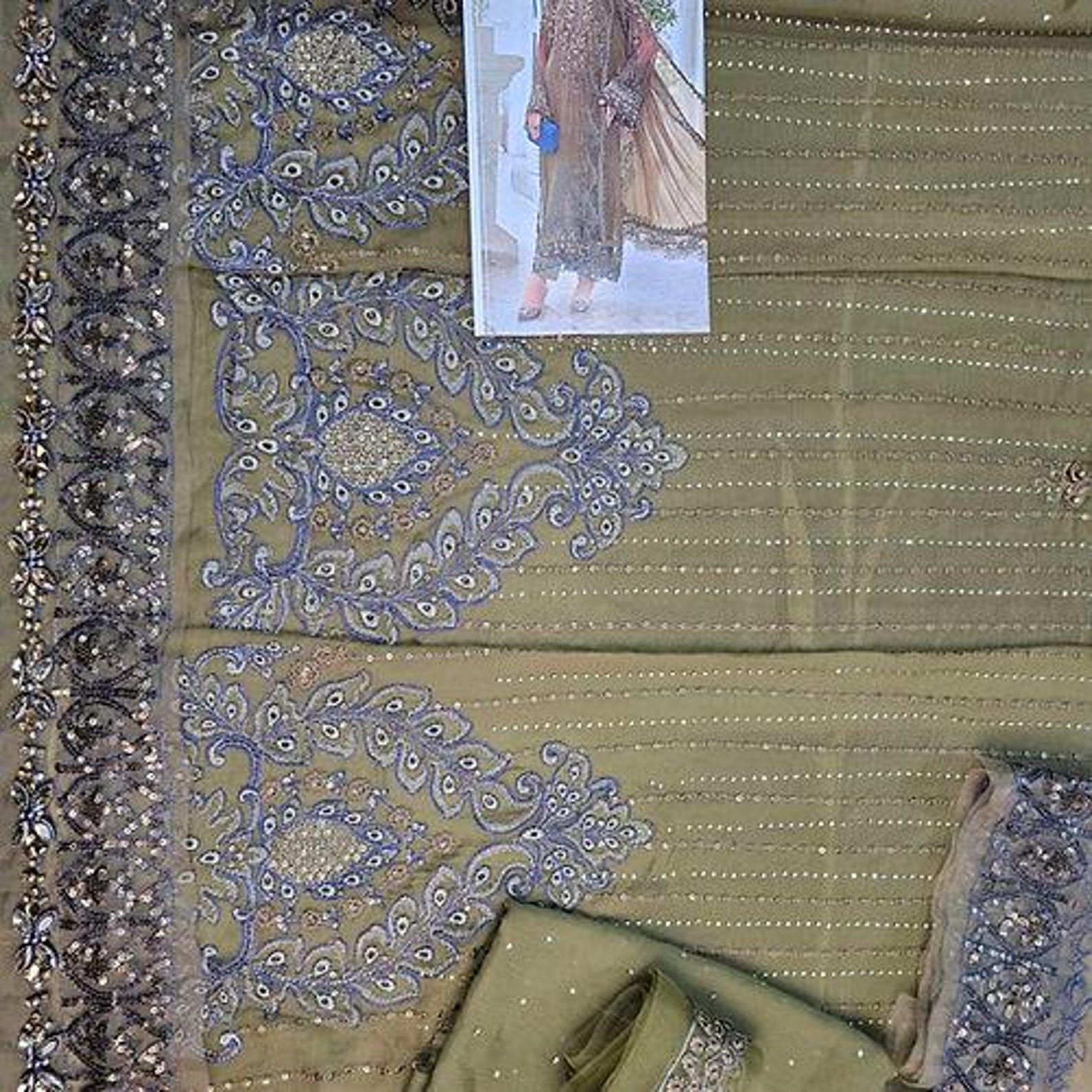 Custom Stitch Pakistani Wedding Dresses, Party Dress Indian Embroidery ...