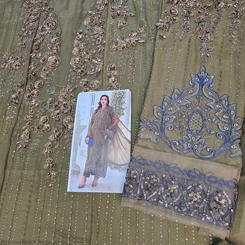 Custom Stitch Pakistani Wedding Dresses, Party Dress Indian Embroidery ...