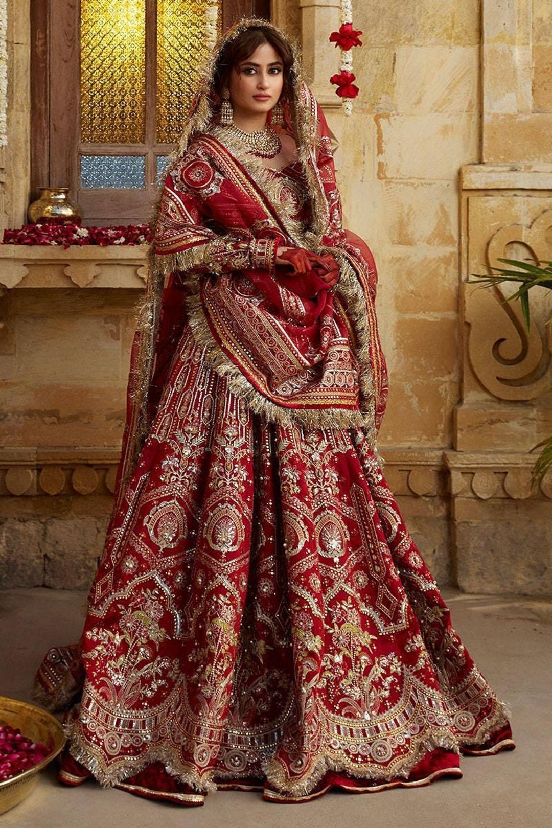 Red Lehenga Pakistani Wedding Dresses Barat Nikkah Suit Indian ...