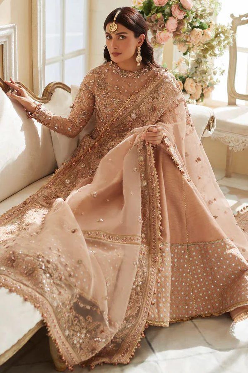 Crepe Pink Gown Pakistani Wedding Dresses Mehndi Nikkah Suit Indian ...