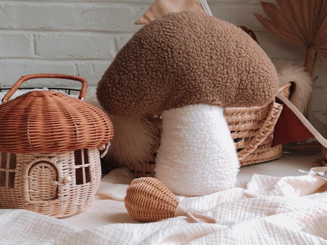 Mushroom Plush Pillow, Mushroom Shaped Decorative Pillow, Fall ...