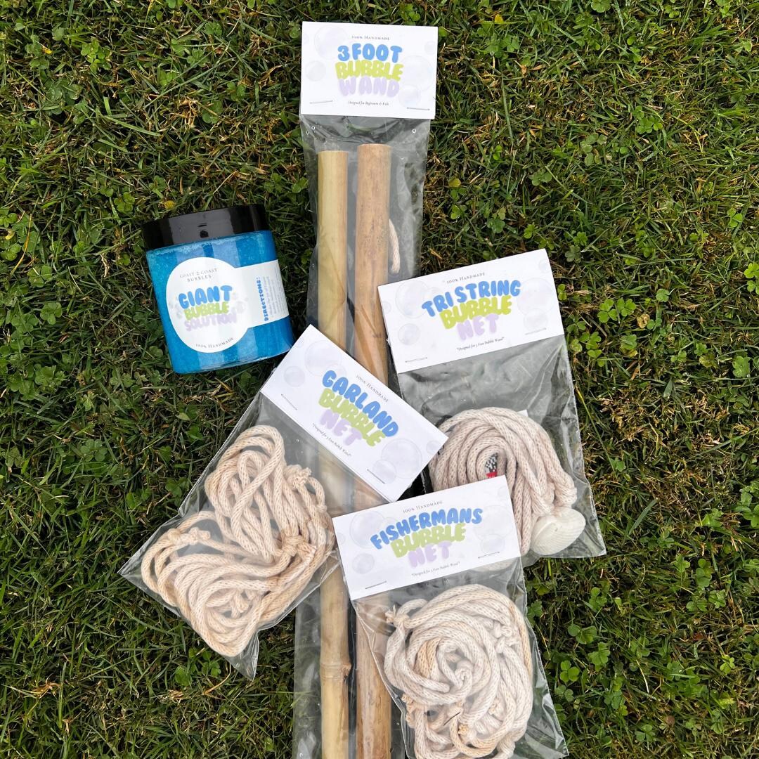 Deluxe Bubble Blowing Kit - Etsy