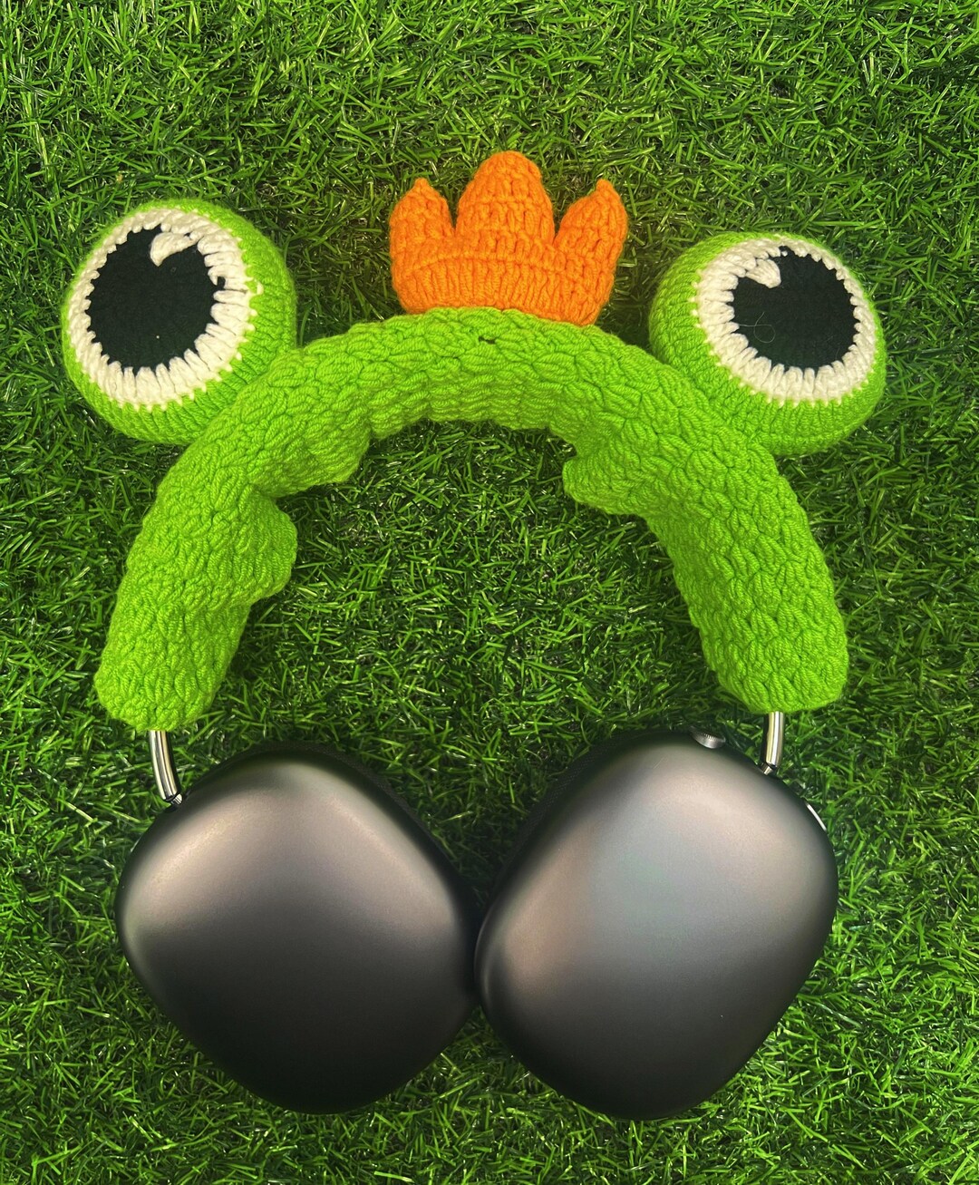 Handmade Cute Frog Airpods Max Cover,cute Frog With a Crown,headband ...