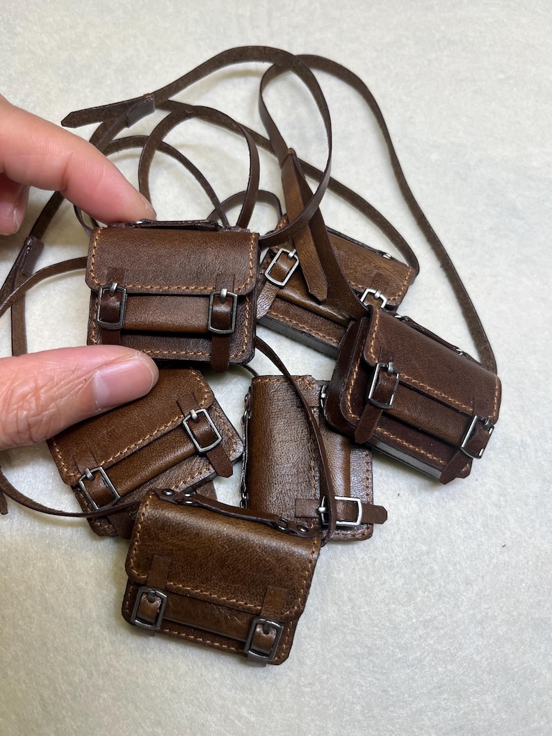 Handmade Leather Doll Bag, Miniature Purse, 1:6 Scale Accessory - Etsy