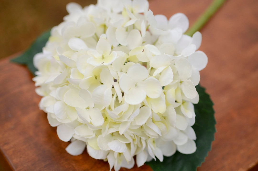 White Silk Hydrangea Pick: Wedding Bouquet Floral Arrangement - Etsy