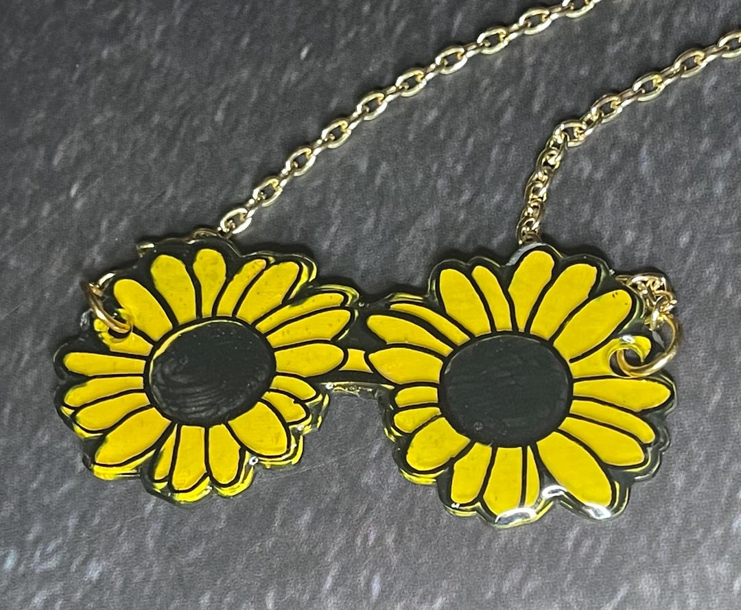 Terrifier “daisy Glasses” Necklace: Art the Clown Handpainted Horror ...