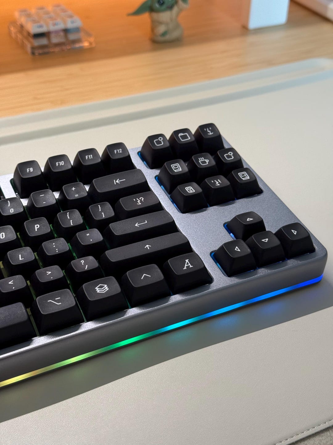 Modded Mechanical Keyboard - Grey and Matte Black 80% - Etsy