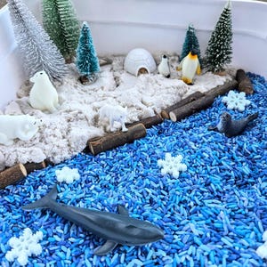 Arctic Animals Sensory Bin - Winter Sensory - Sensory Play - Sensory ...
