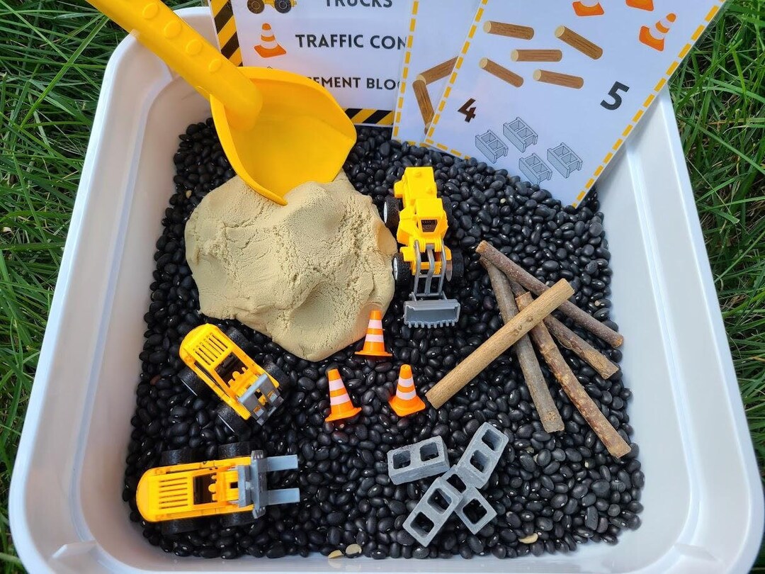 Construction Sensory Bin - Construction Vehicles - Sensory Play ...