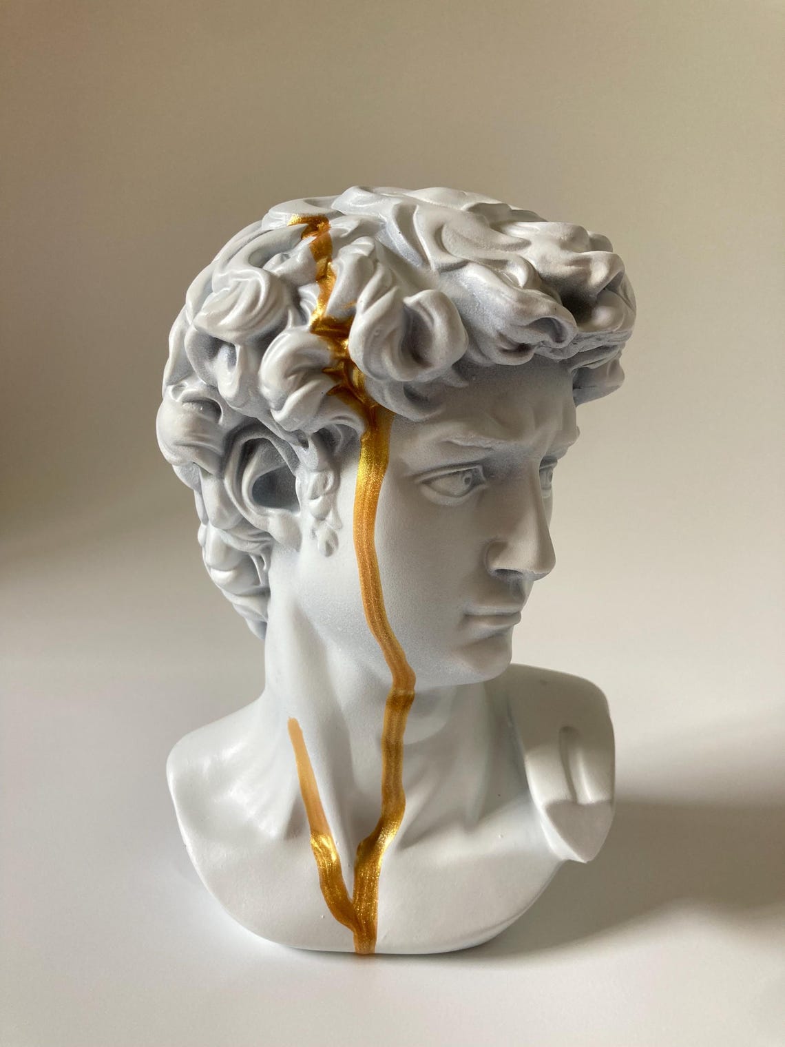 Statue of David White Gray Gold Resin Figurine Statue Classy ...