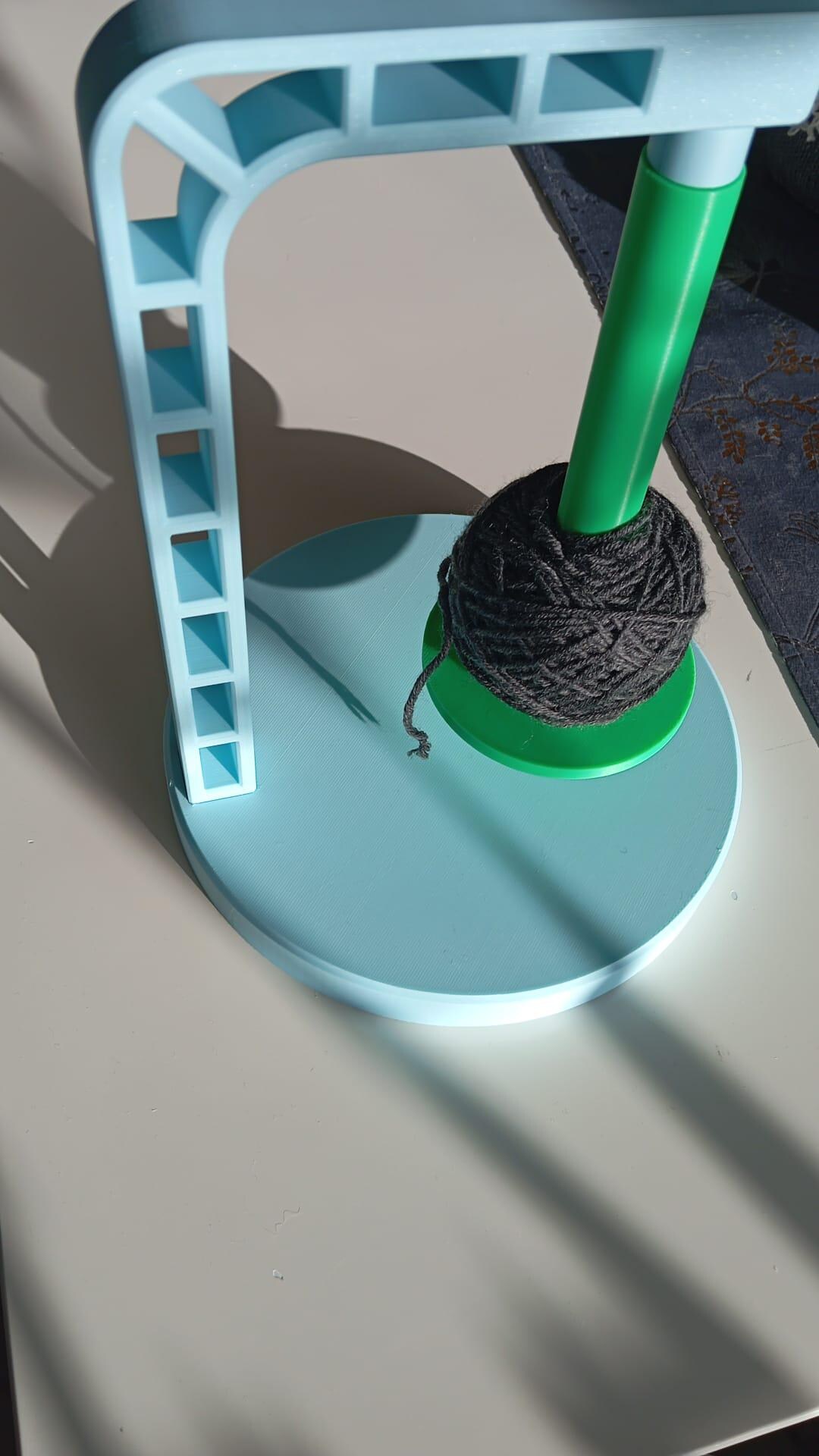 Magnetic Wool Dispenser Made of PLA, Yarn Holder, Ball Holder, Wool ...