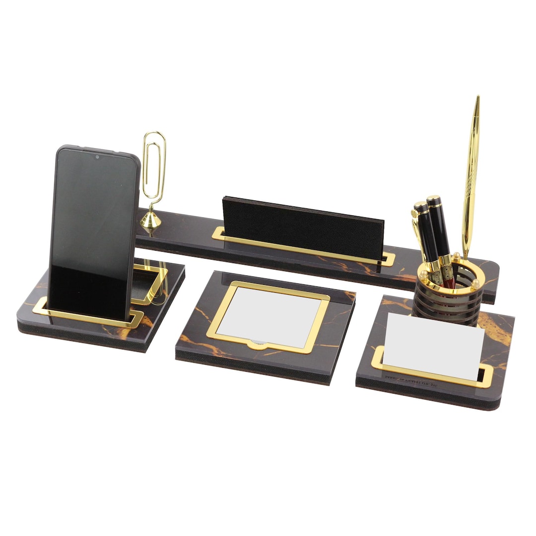 Personalized Wooden Desk Name Plate Patterned Wooden Desk Nameplate ...