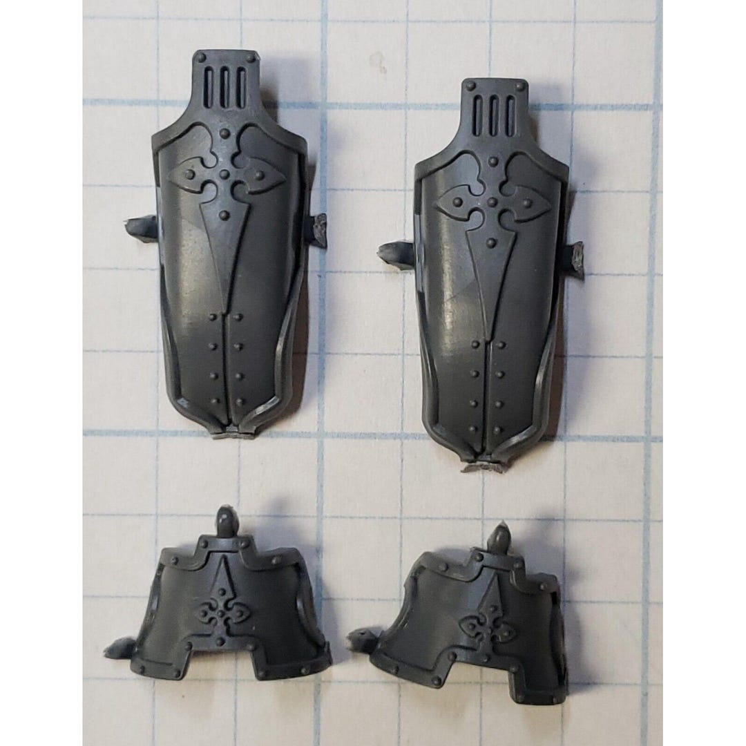 Warhammer 40k Imperial Knights Bits Armiger Imperialis Helverin Leg ...