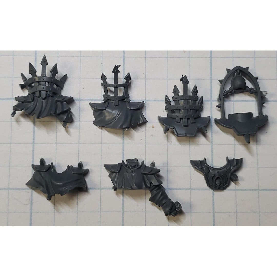 40k Necromunda Bits Cawdor Redemptionists Brethren & Zealot Hood ...