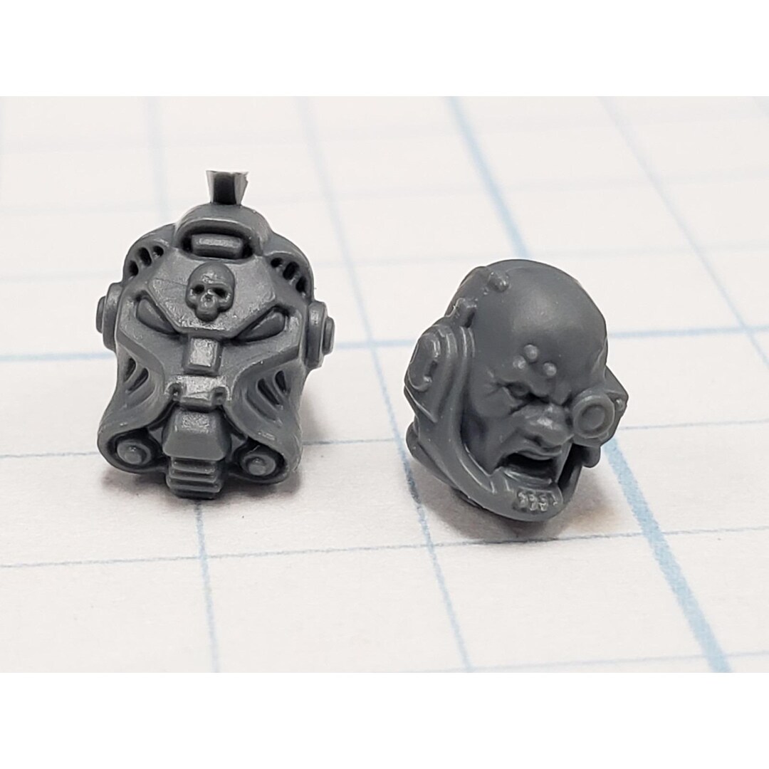 40k Space Marine Bits Assault Terminator Squad Sergeant Helmet & Bare ...