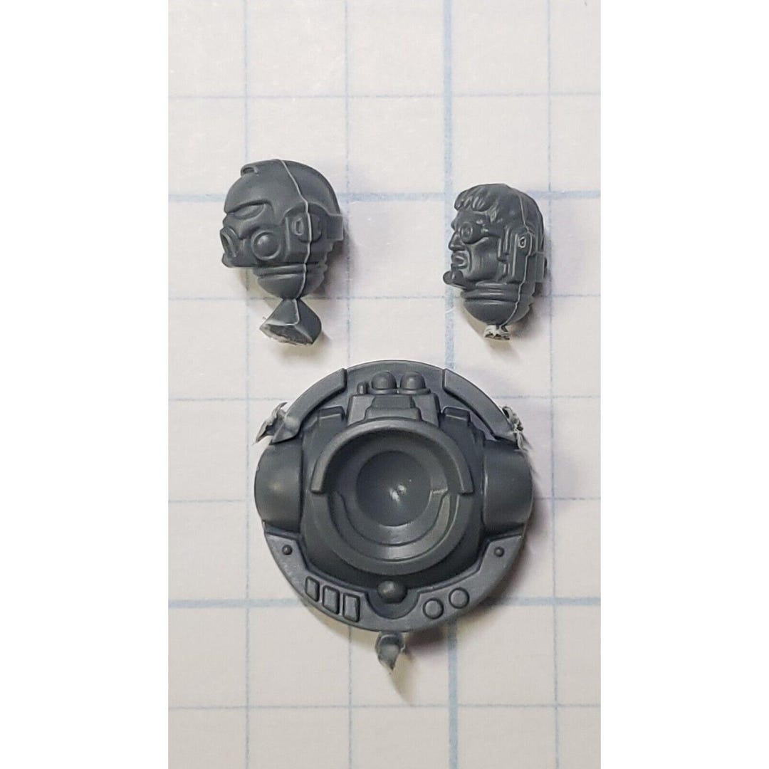 Warhammer 40k Space Marine Bits Primaris Impulsor Pilot Gunner Heads ...