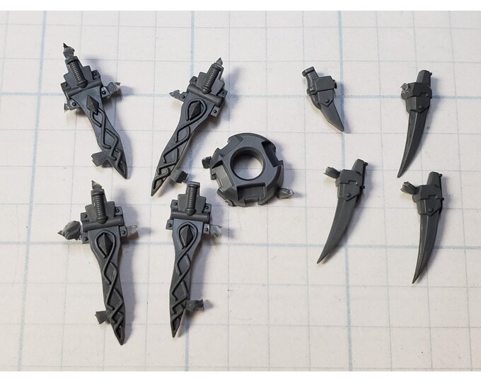 Warhammer 40k Space Wolves Bits Dreadnought Power Fist Lightning Claw ...