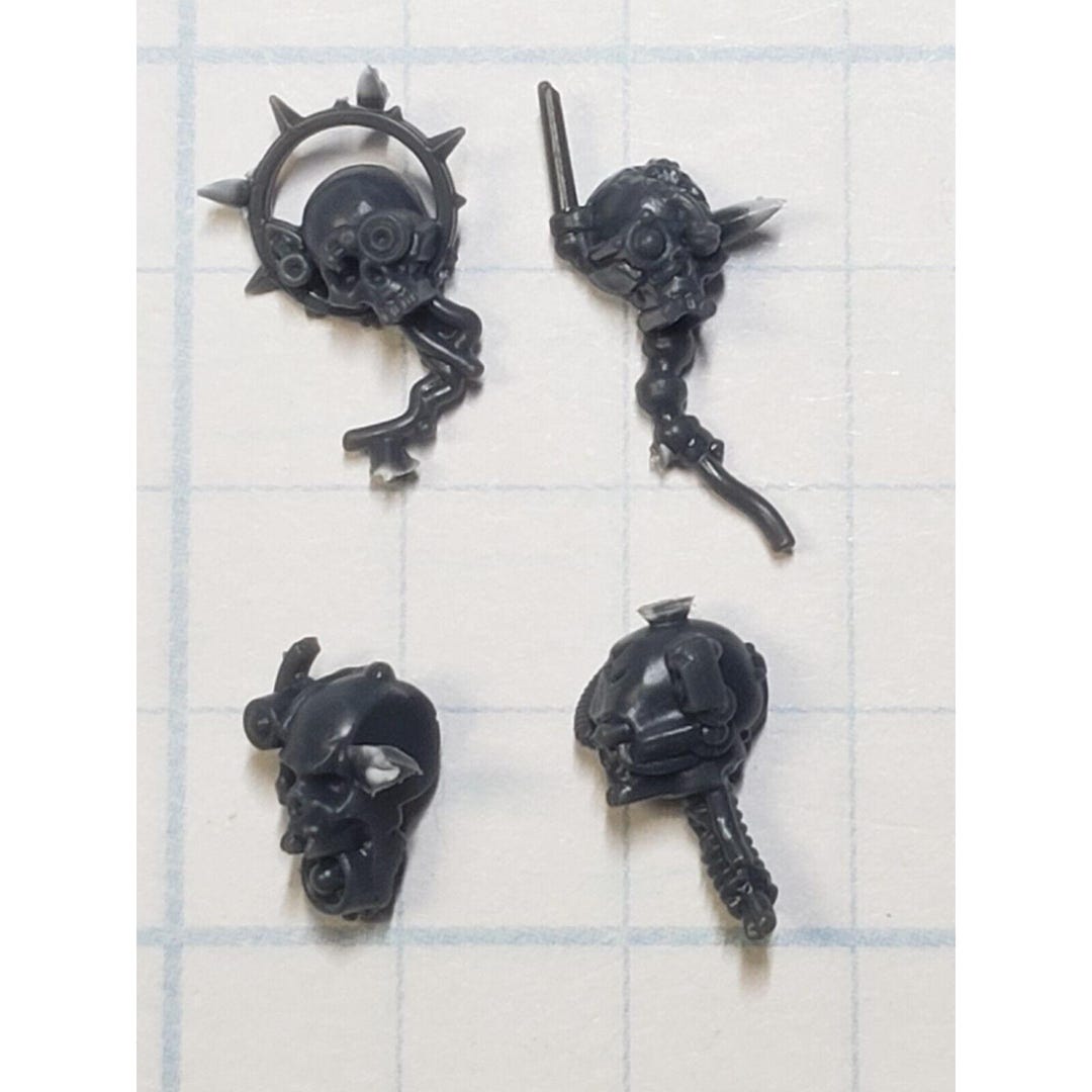Warhammer 40k Battlefield Trophies Bits Imperial Servo Skulls Terrain ...