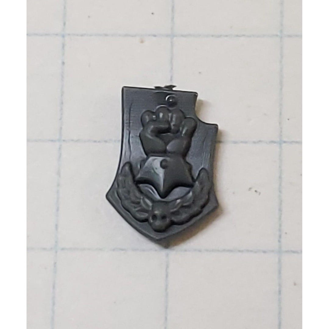 Warhammer 40k Imperial Fists Bits Battle Captain Tor Garadon Shoulder ...