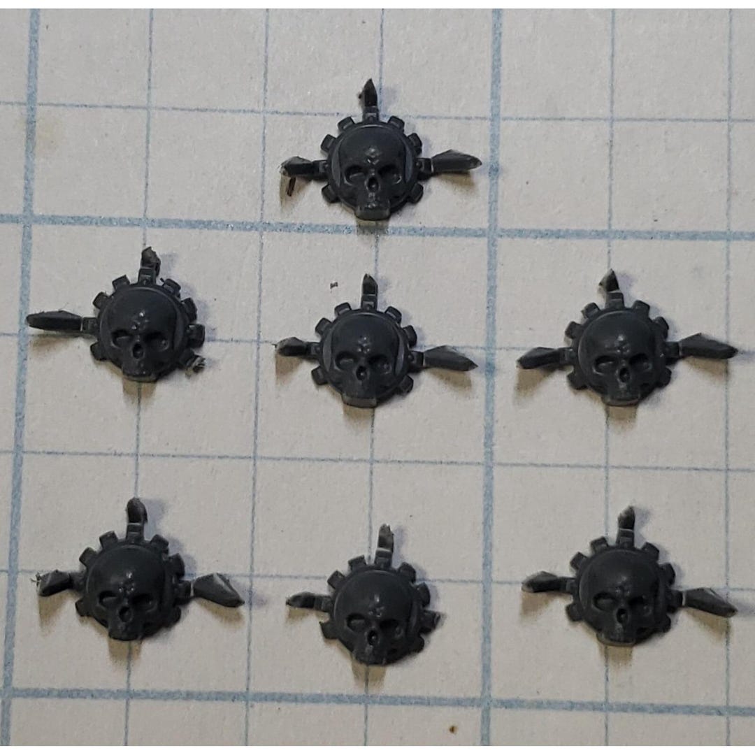 Warhammer 40k Imperial Knights Bits Questoris Questor Mechanicus Small ...