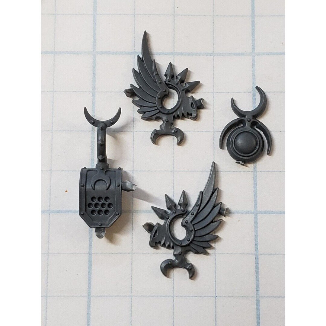 40K Emperors Children Bits Tormentor Infractor Obsessionist Backpack ...