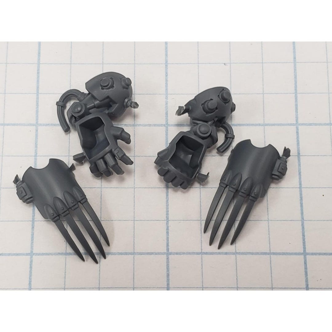 Warhammer 40k Space Marine Bits Assault Terminator Squad Lighting Claws ...