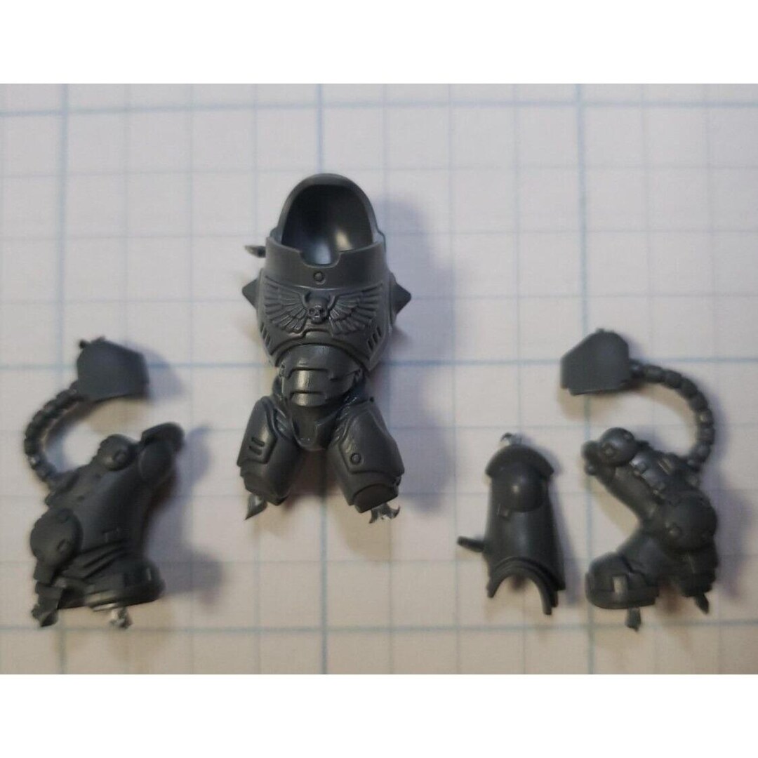 Warhammer 40k Space Marine Bits Aggressor Gravis Armor Torso Legs Set ...
