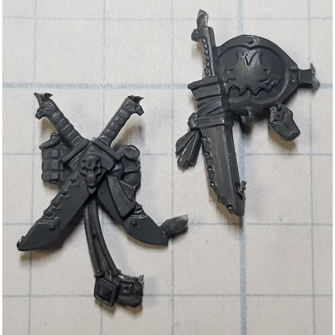 40k Space Wolves Bits Wolf Pack Wolf Guard Belt Knife Sheaths W Icons A ...