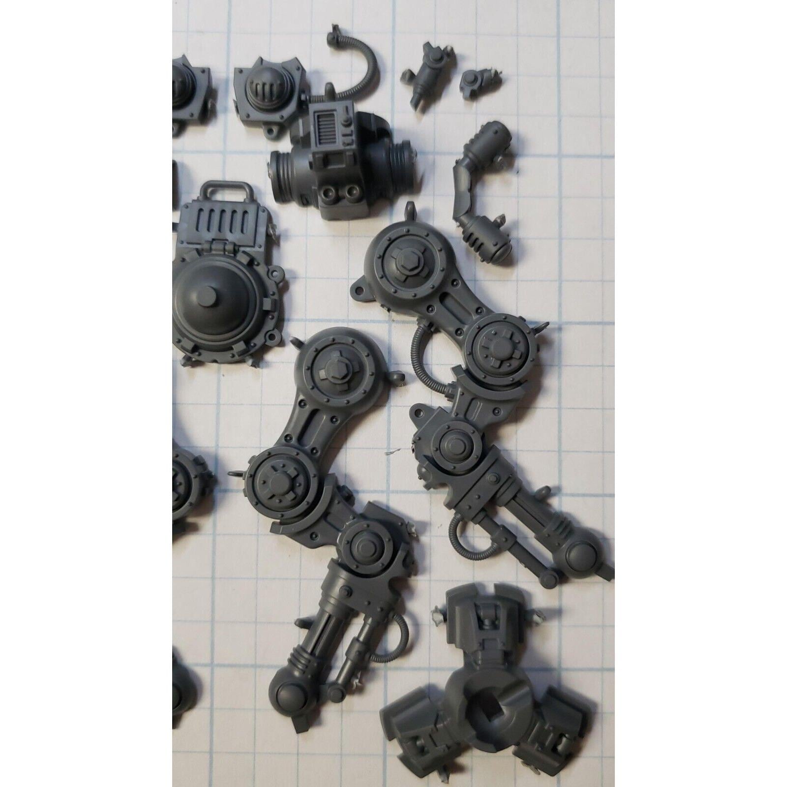 Warhammer 40k Imperial Knights Bits Armiger Helverin Warglaive Legs Set ...