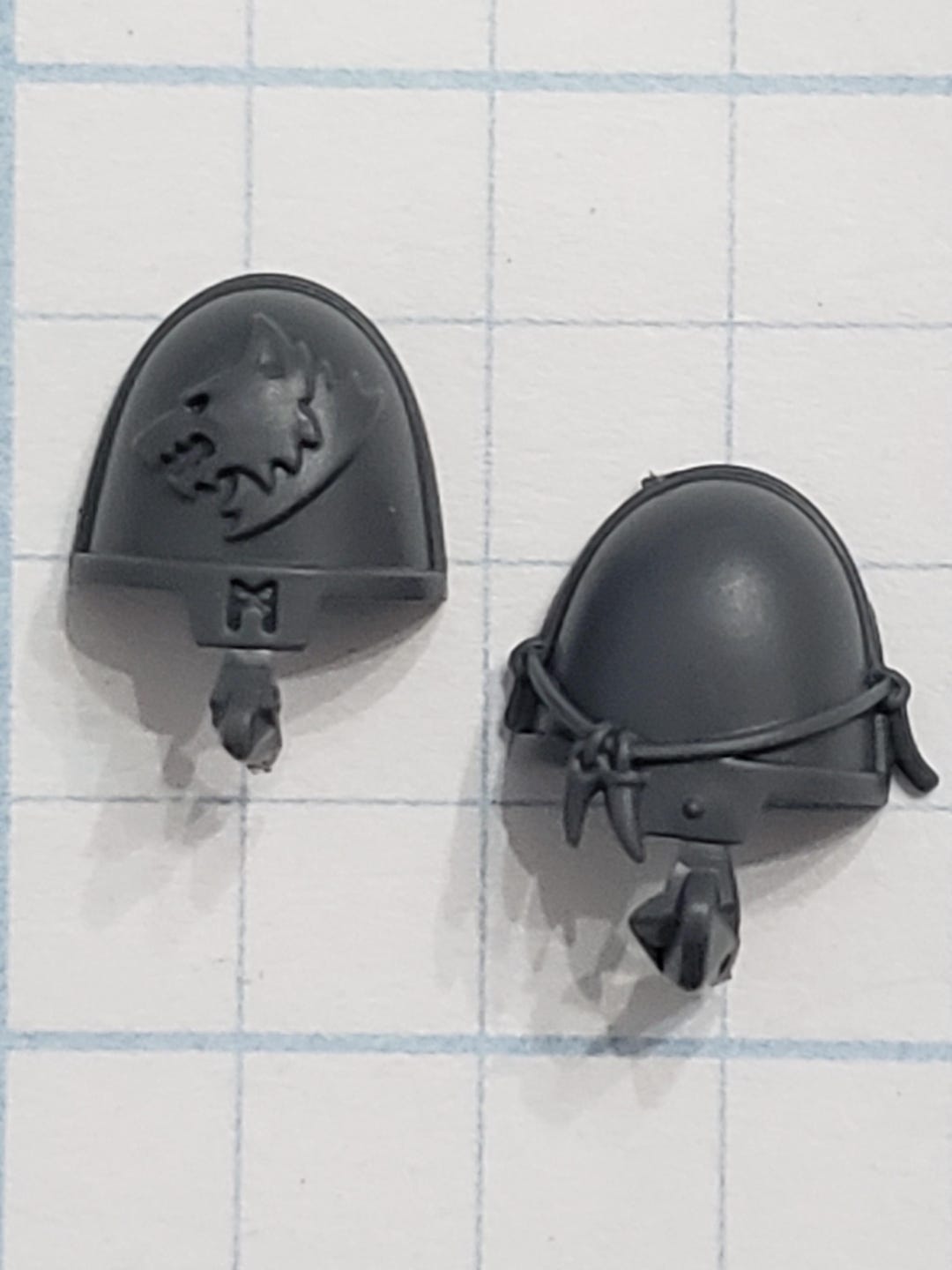 Warhammer 40k Space Wolves Bits Grey Hunters Pack Leader Shoulder Pads ...
