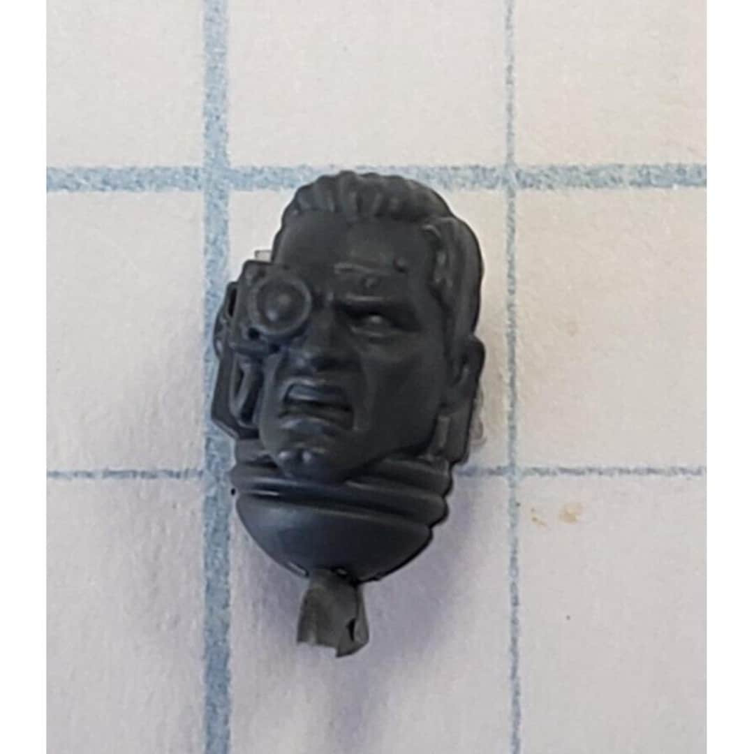 Warhammer 40k Space Marine Bits Primaris Agastus Lieutentant Bionic ...