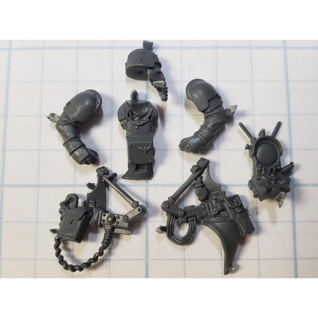 Warhammer 40k Astra Militarum Bits Krieg Combat Engineer Auspex Mine ...