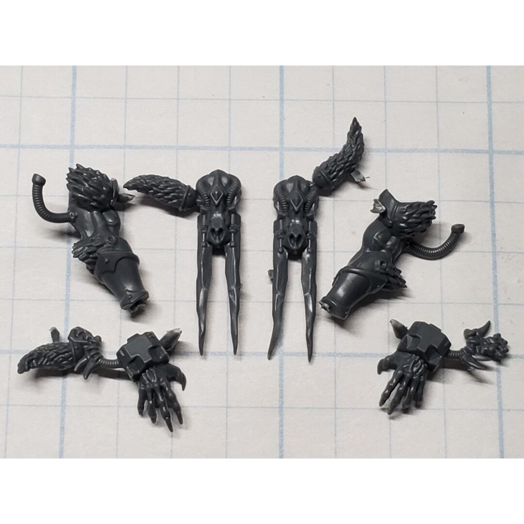Warhammer 40k Space Wolves Bits Wulfen Wolf Pack Leader Relic Frost Claws #157 - Etsy