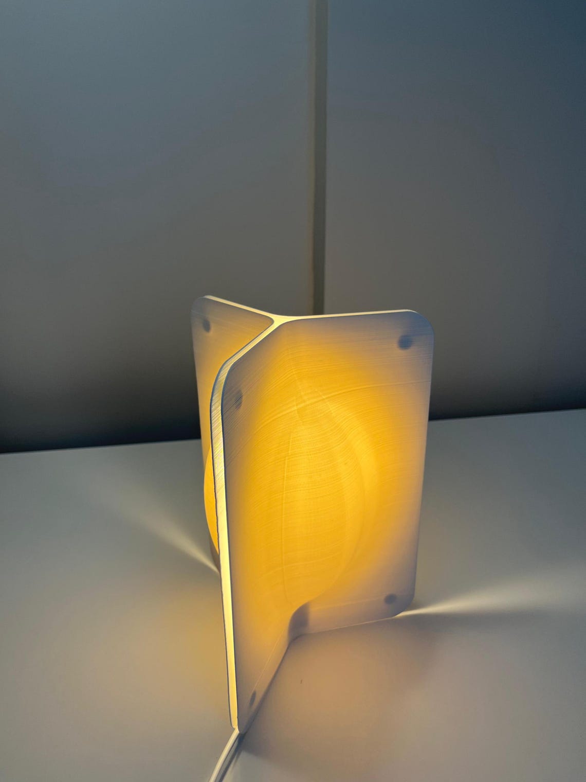 Desk Lamp, Aesthetic Home Decoration Desk Lamp, Modern Design, Ambient ...