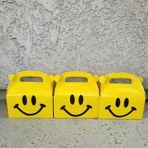 Happy Face Treat Boxes - Etsy