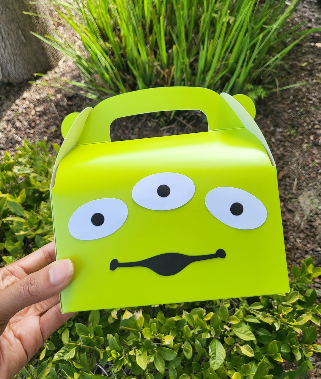 Alien Treat Boxes - Etsy