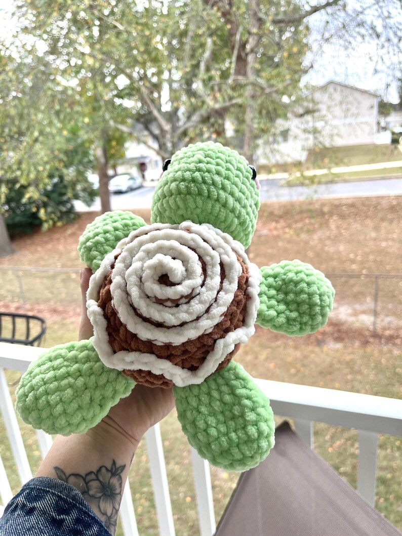 Cinnamon Roll Turtle Plushie, Crochet Cinnamon Roll Turtle Stuffed ...