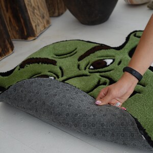 Fluffy Cartoon Shrek Rug: A Fun and Soft Decoration for Your Living ...