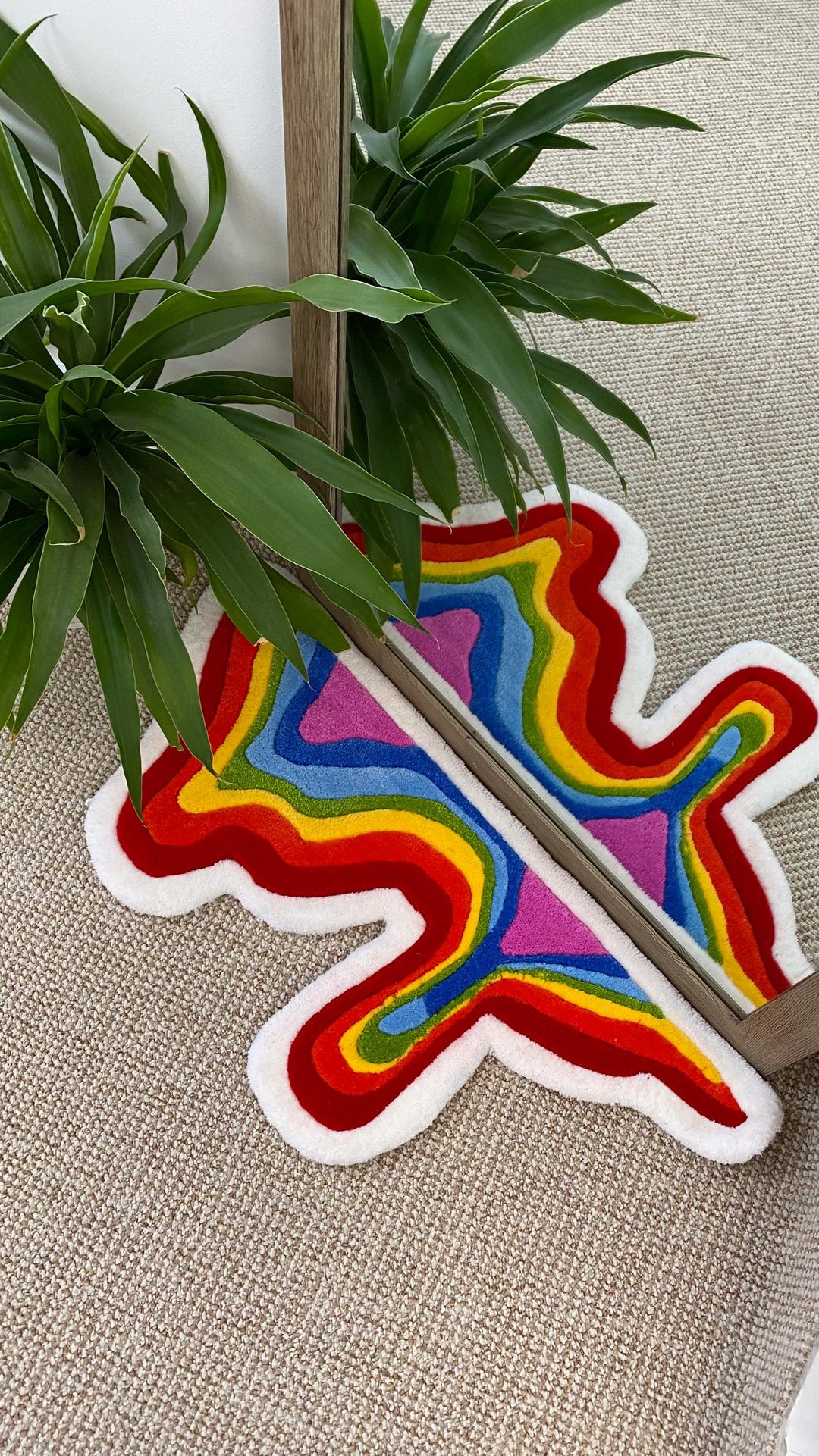 Drippy Fluid Rainbow Fluffy Tufted Mirror Rug , Custom Tufted Rug ...