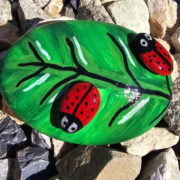 Ladybug Painted Rocks - Etsy