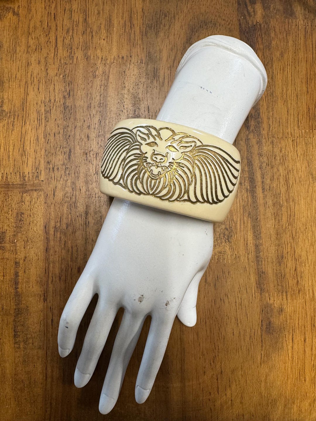 Vintage 70s 80s Chunky Ivory-colored Plastic Resin Bangle With Gold ...
