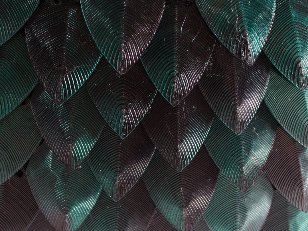 Dragon / Snake Scales - Medium - Dual-tone Green & Black - Etsy UK
