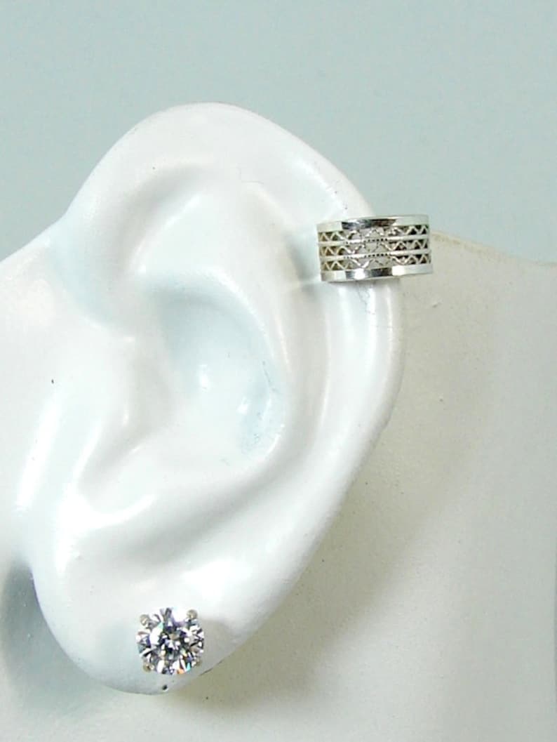 POST Pierced Helix, Cartilage Hoop Hex Piercing, Conch Earring, Body ...