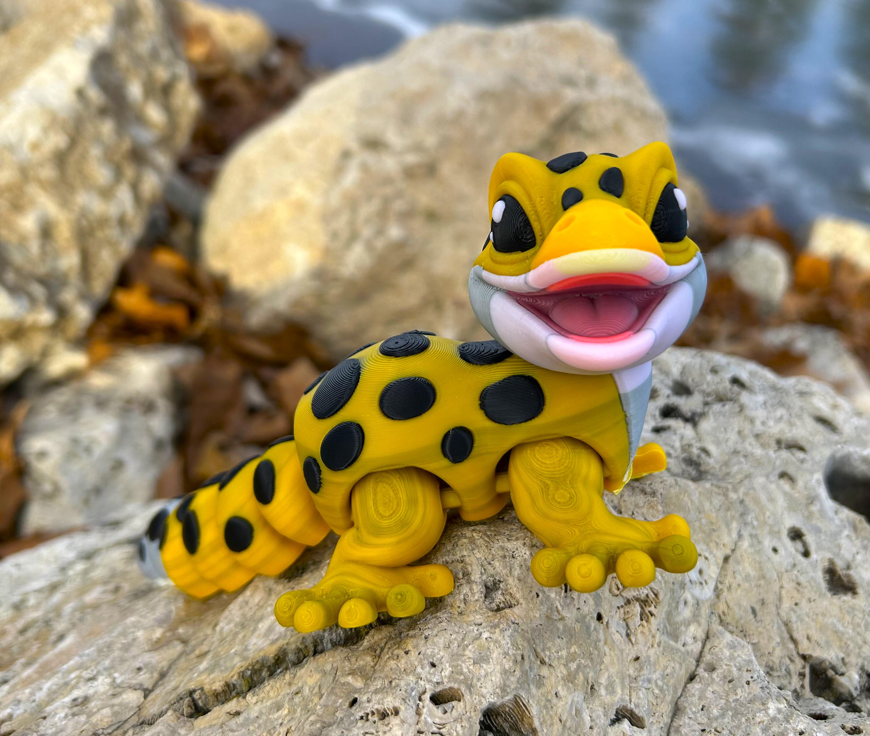 Articulated 3D Printed Leopard Gecko Lizard Figure Salamander Custom ...
