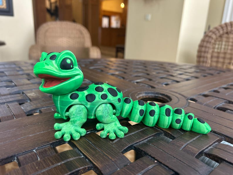 Articulated 3D Printed Leopard Gecko Lizard Figure Salamander Custom ...