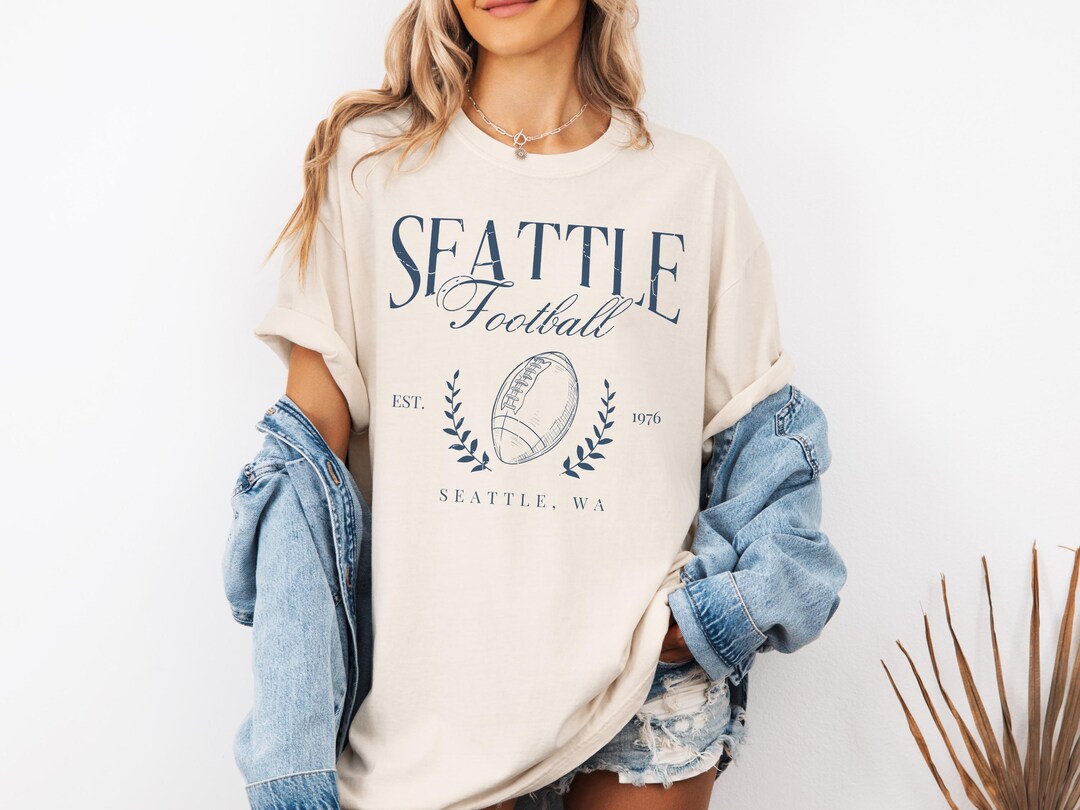 Preppy Seattle Football Tee | Cutesy Oversized Seattle Seahawks T-shirt ...